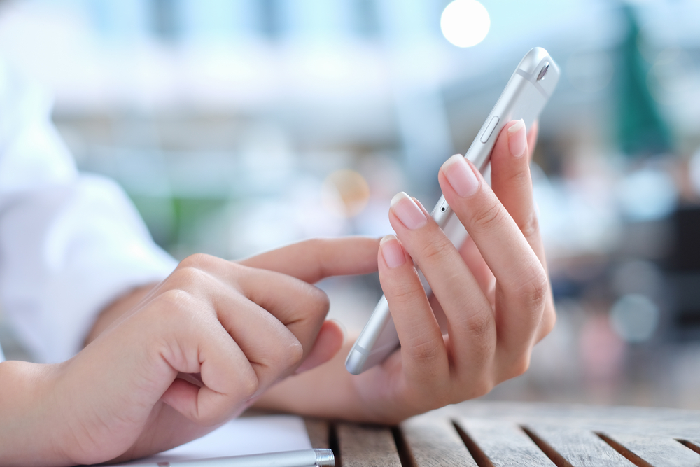 5 Ways to Use Texting in Healthcare Marketing and Engagement