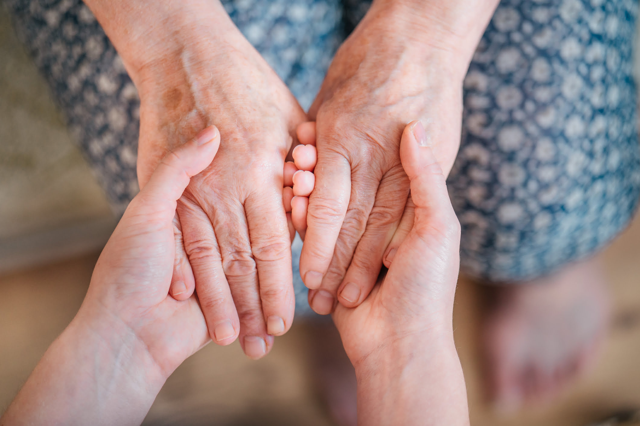 5 Tips To Ensure Safety For Elderly Parents
