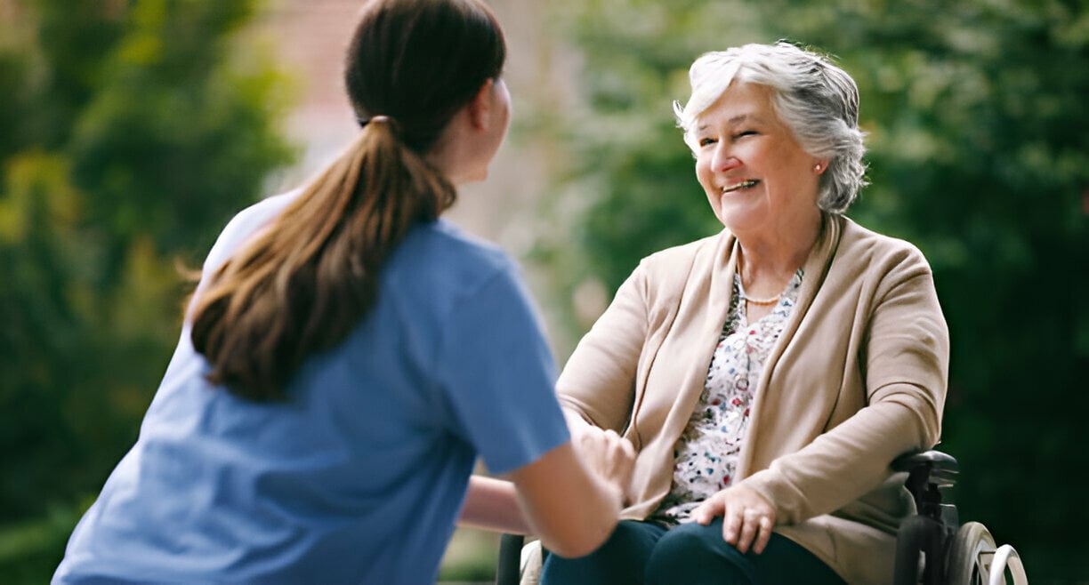 Helping Your Parents Adjust to Nursing Home Life